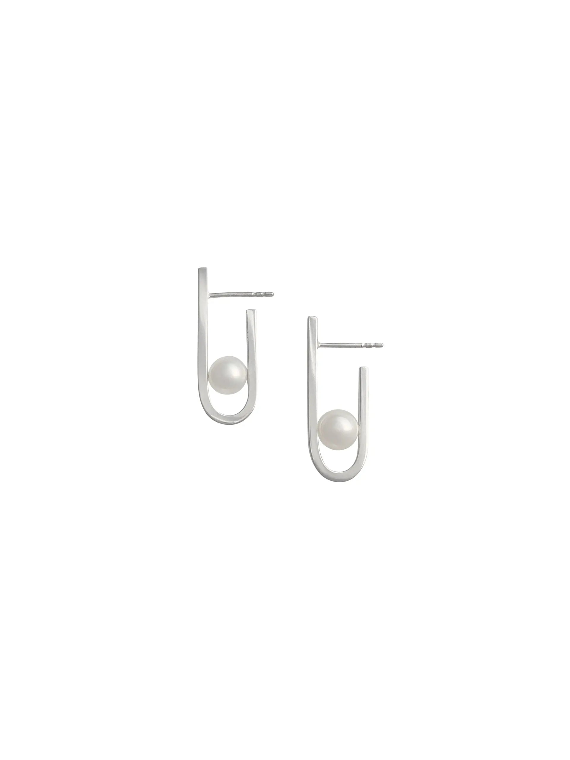 String Earrings In Silver With Freshwater Pearl - Sara Robertsson Jewellery
